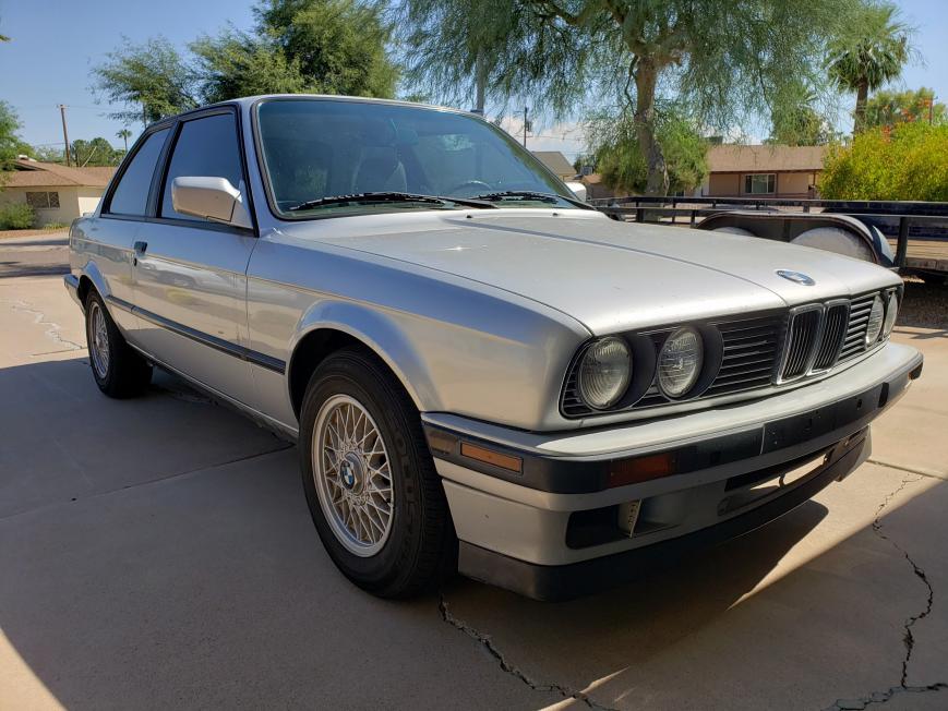 The build thread in which I learn what an E30 is... '91 318is ...