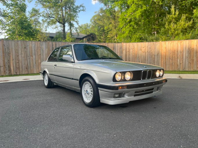 E30 1991 318is Coupe - Rare Slick Top, Fresh Paint and Upgrades, 5 ...